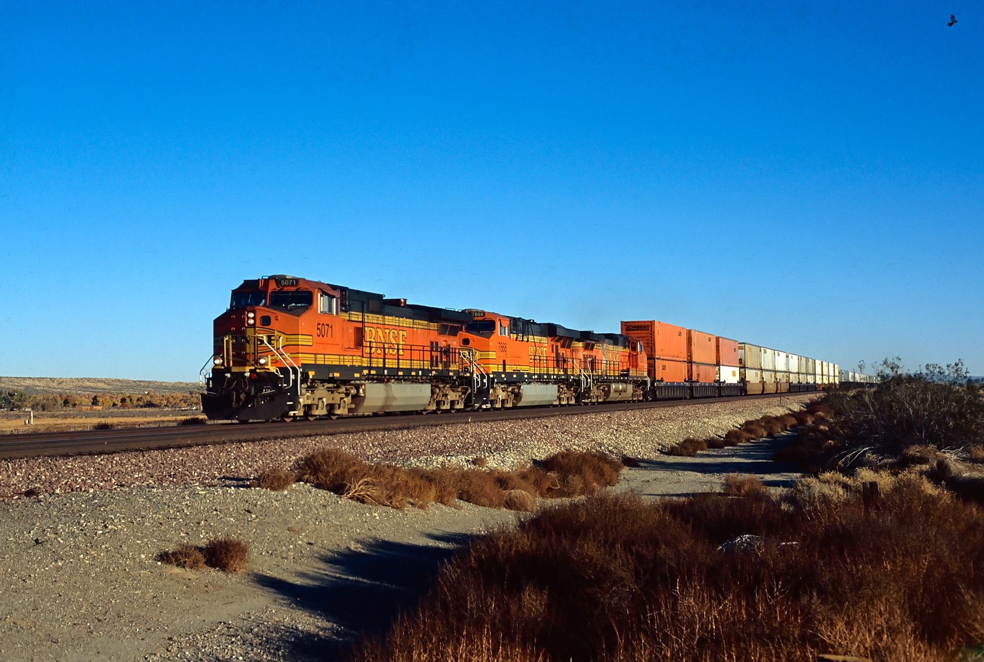 BNSF Railway: Map, Logo, Owner, History