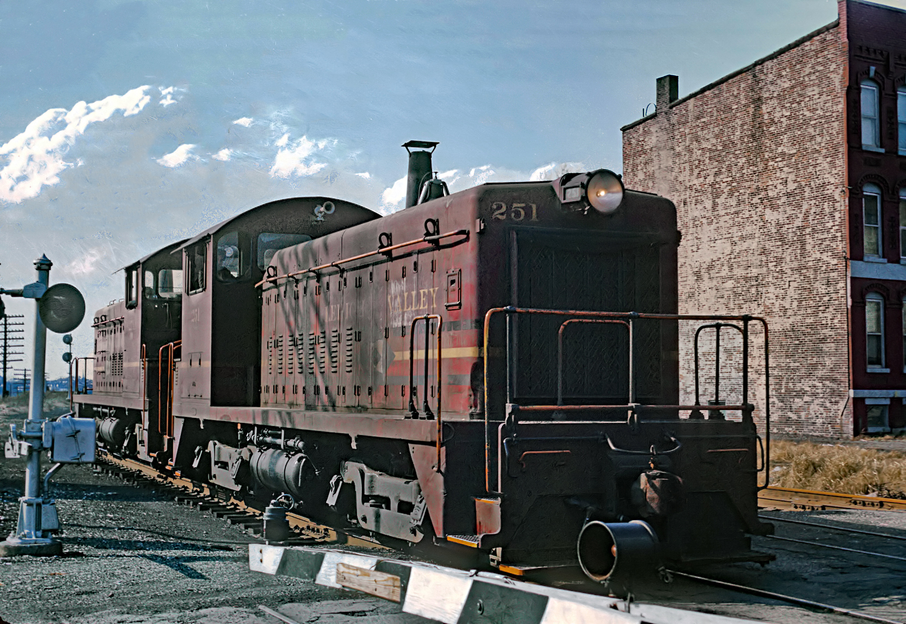 EMD "SW8" Locomotives: Specifications, Photos, Roster