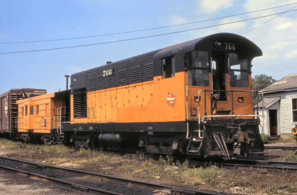 FM "H10-44" Locomotives