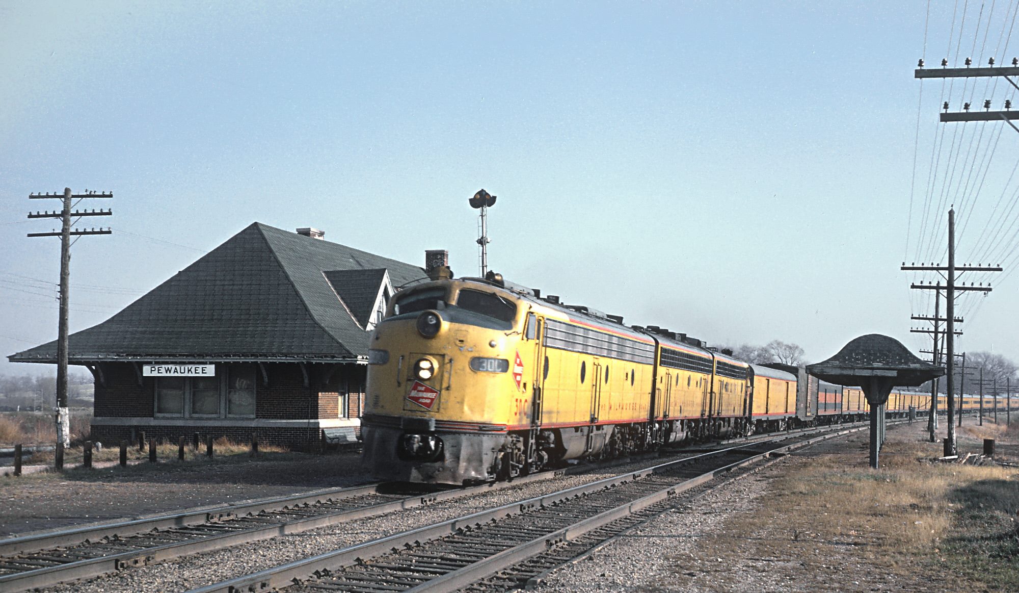 Milwaukee Road (Railroad): Map, Electrification, History