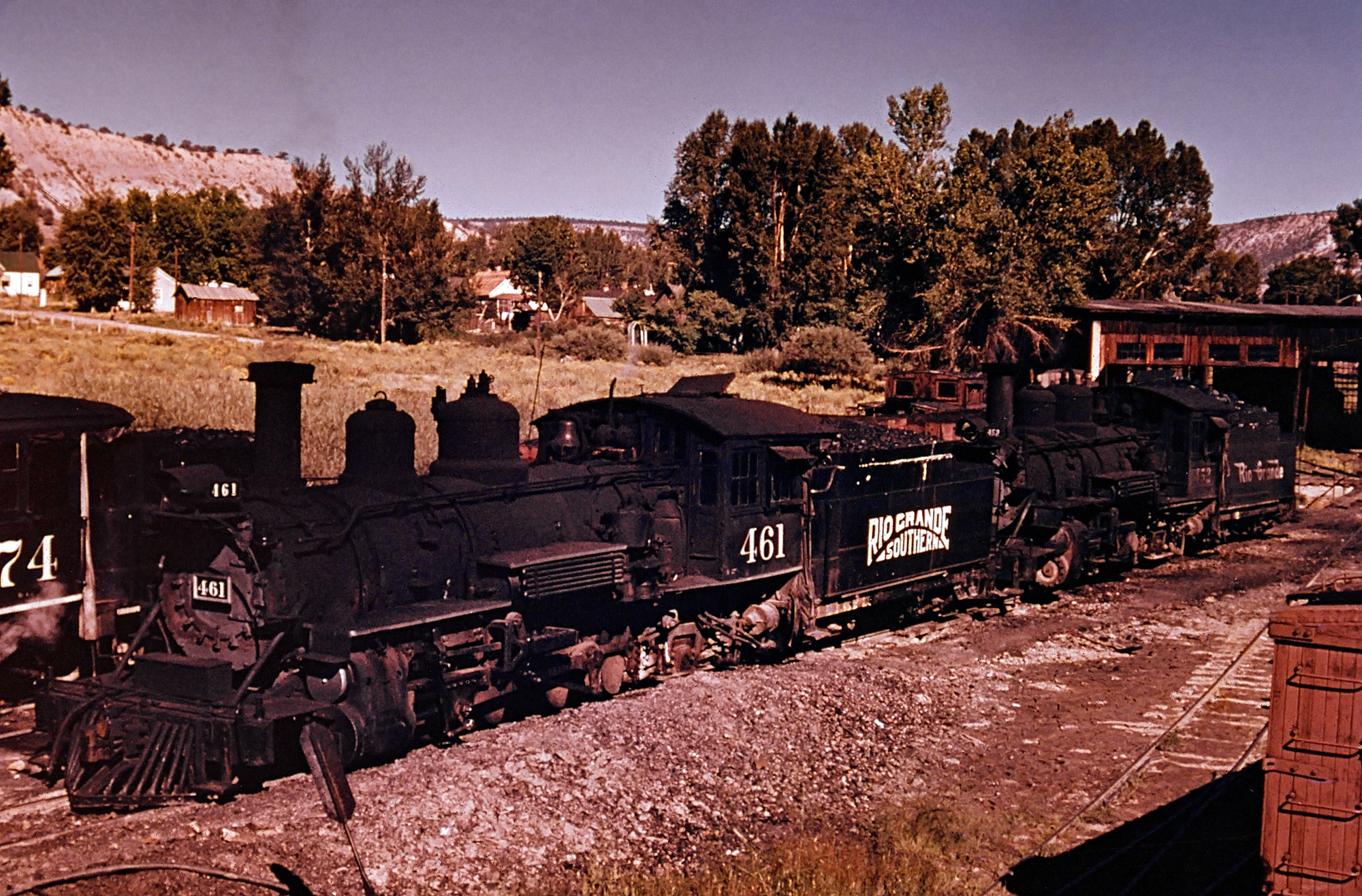 4-4-2 "Atlantic" Steam Locomotives: Images, Information