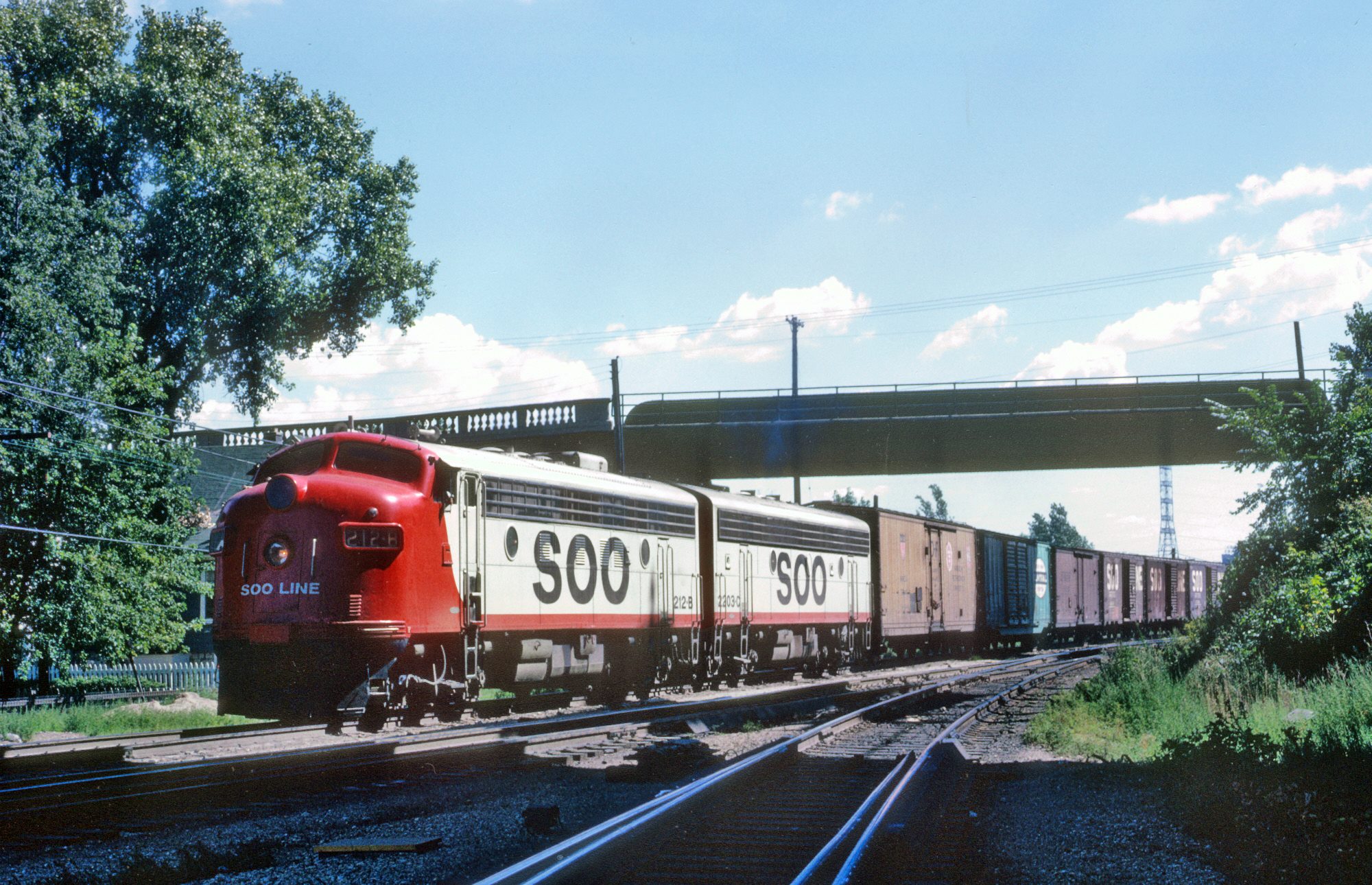 Soo Line Railroad Company: Photos, Map, Logo, History, Timetable
