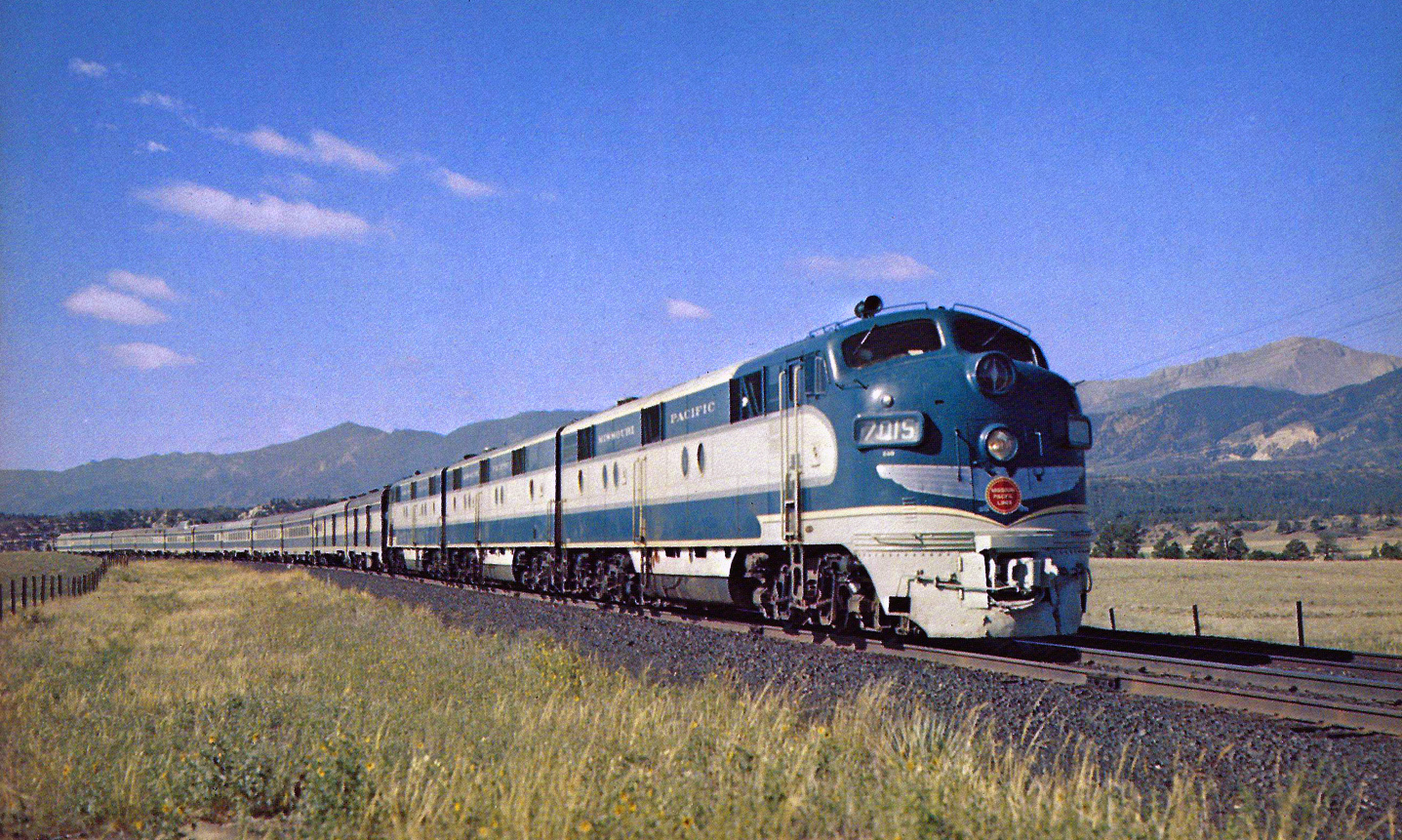 "Colorado Eagle" (Train): Consist, Route Map, Photos
