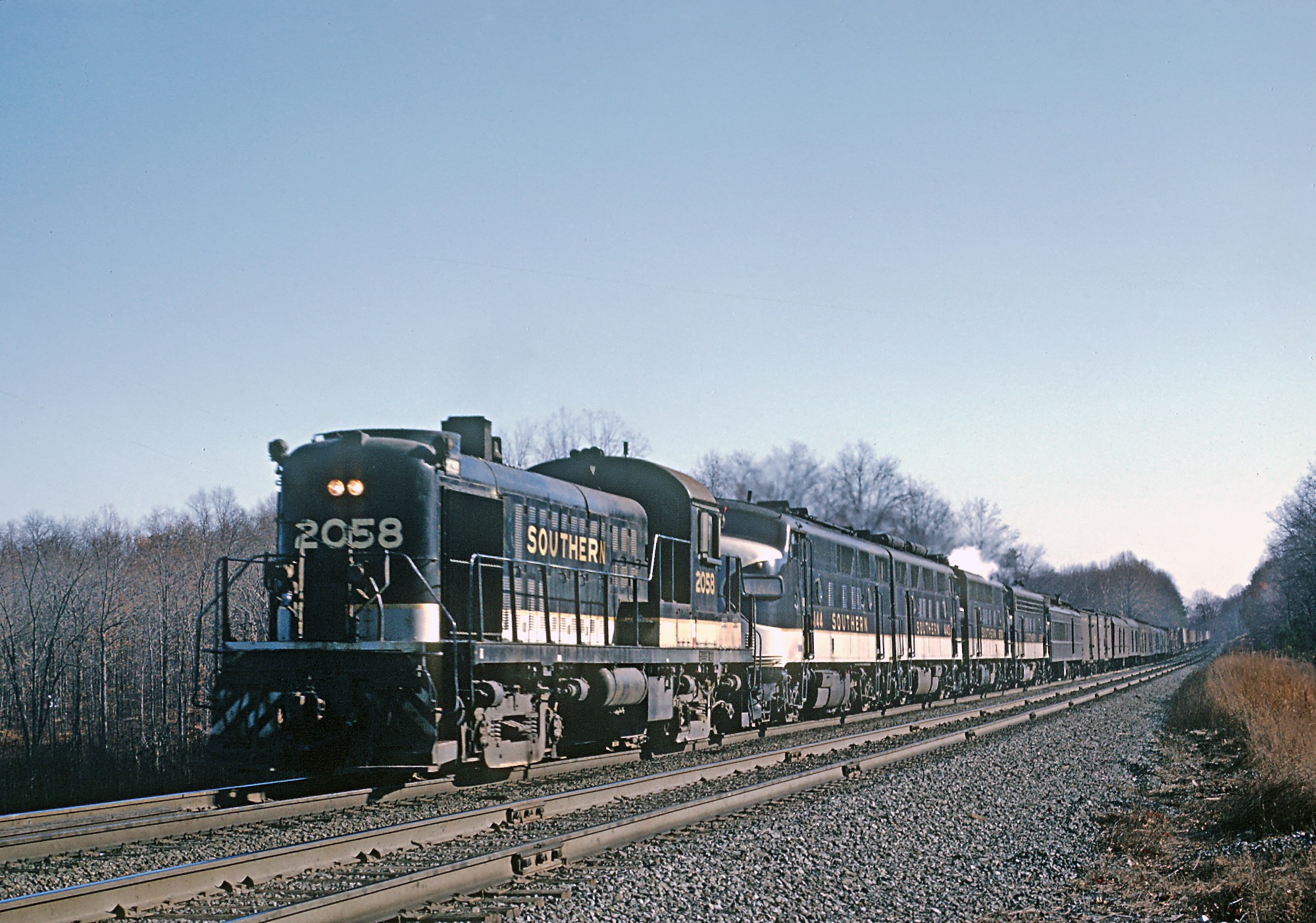 Alco "RS-3" Locomotives: Data, History, Photos & More