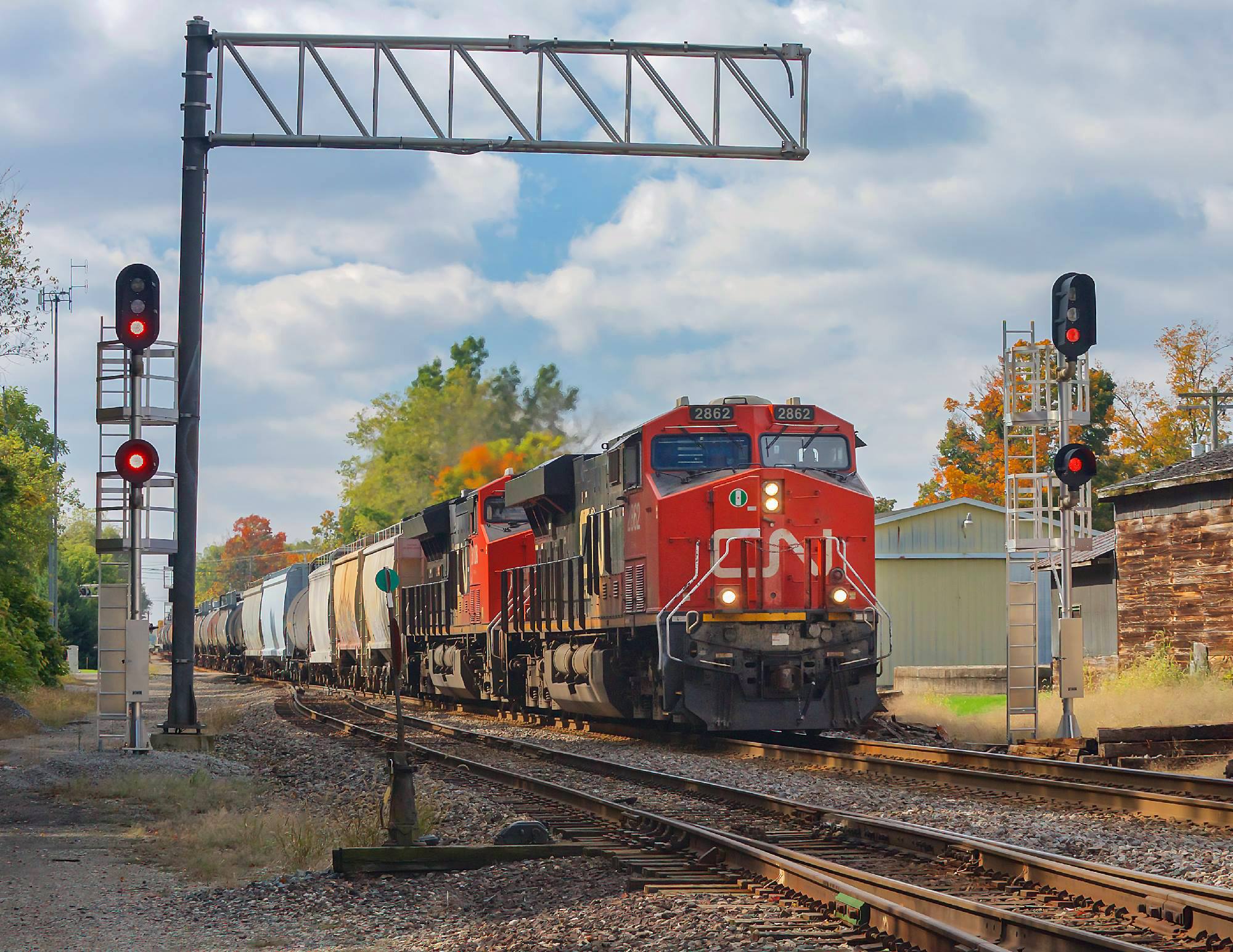 Canadian National Railway: Map, History, Pictures & Logo