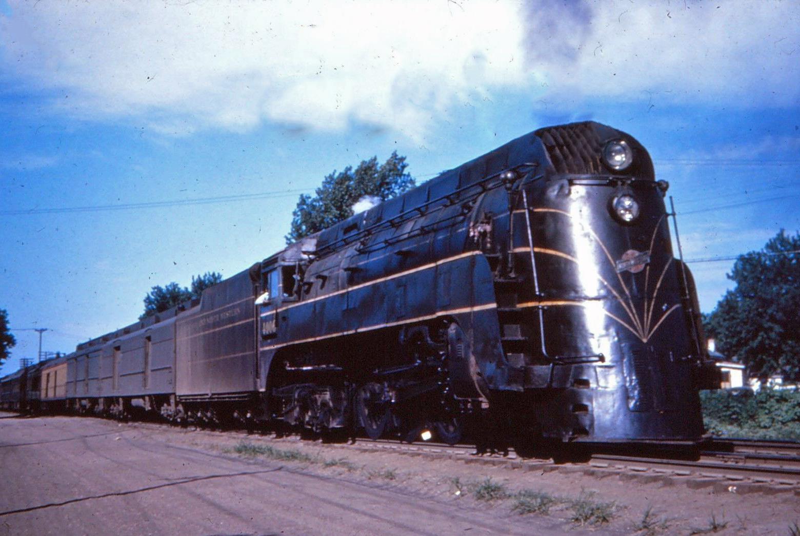 Chicago & North Western RR: Map, Photos, History & More