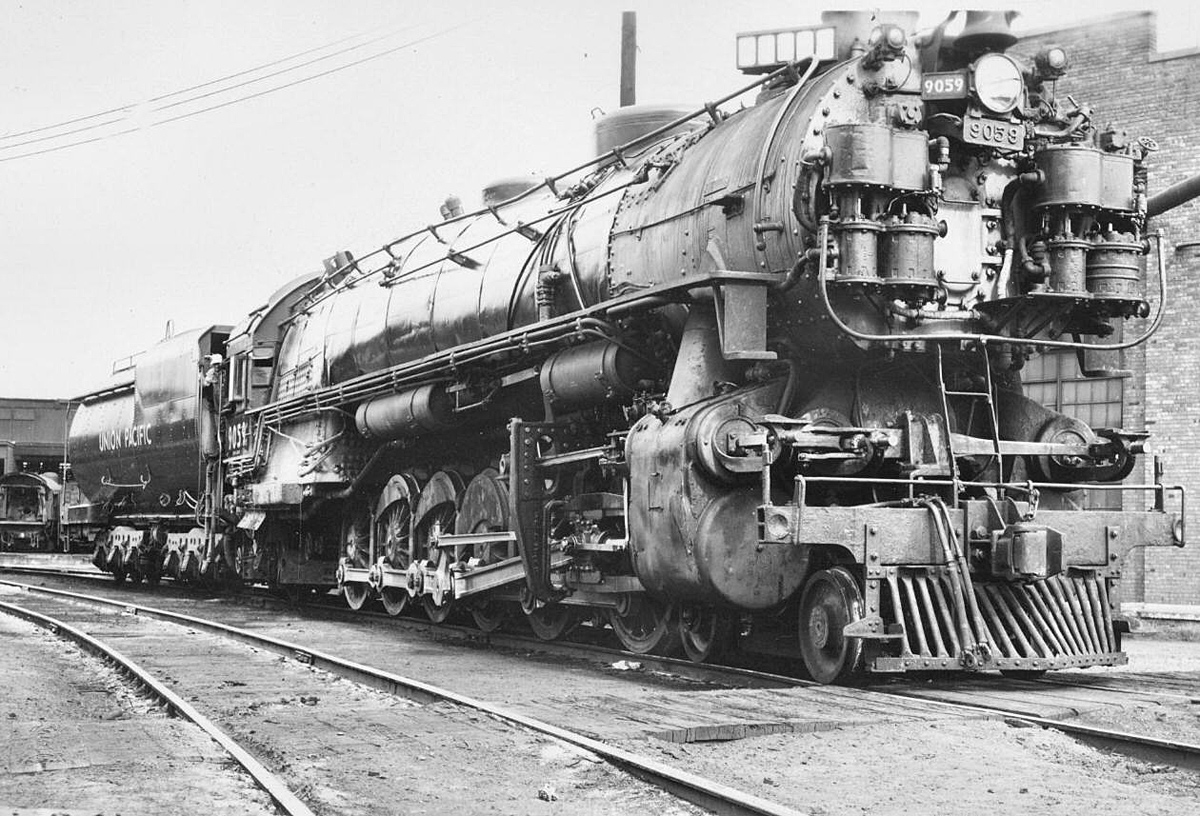 4-12-2 "Union Pacific" Locomotives: Speed, History, Images