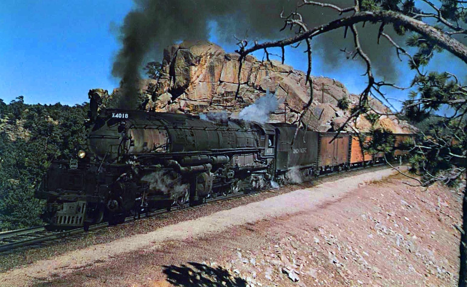 Union Pacific Railroad: Map, History, Facts, Logo, Definition