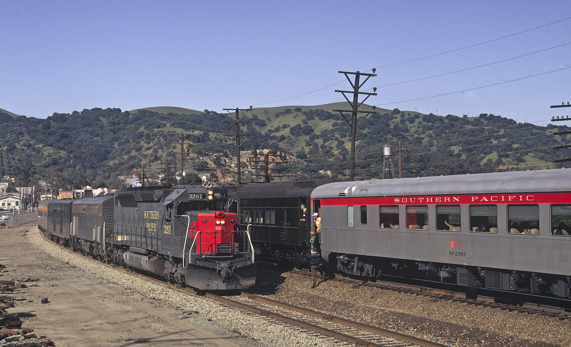 "San Joaquin Daylight" (Train): Consist, Schedule, Photos