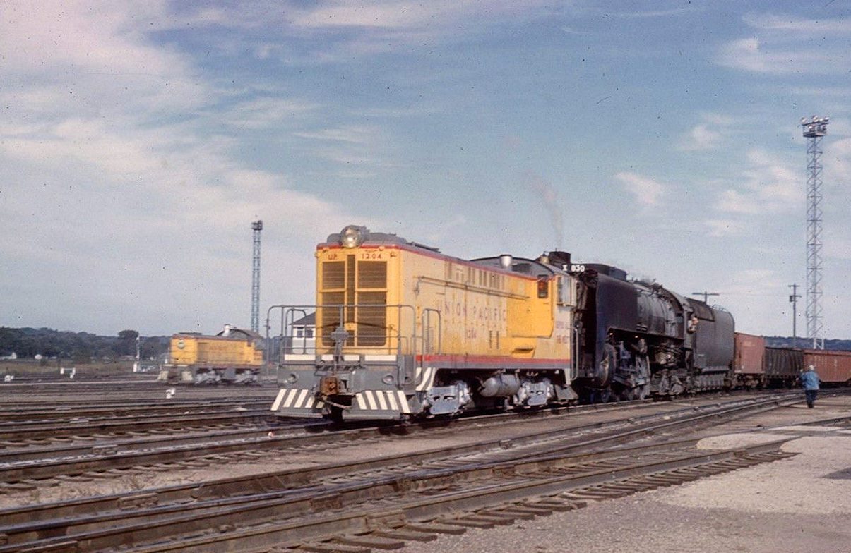 Union Pacific Railroad: Map, History, Facts, Logo, Definition