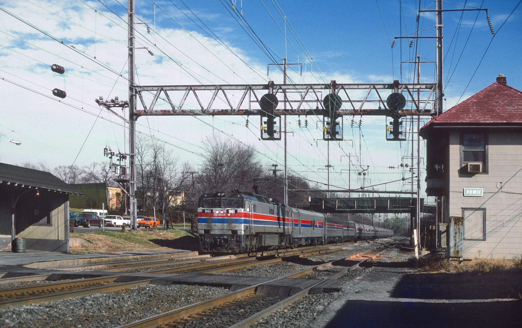 GE/Amtrak "E60" Locomotives: Photos, Roster, History