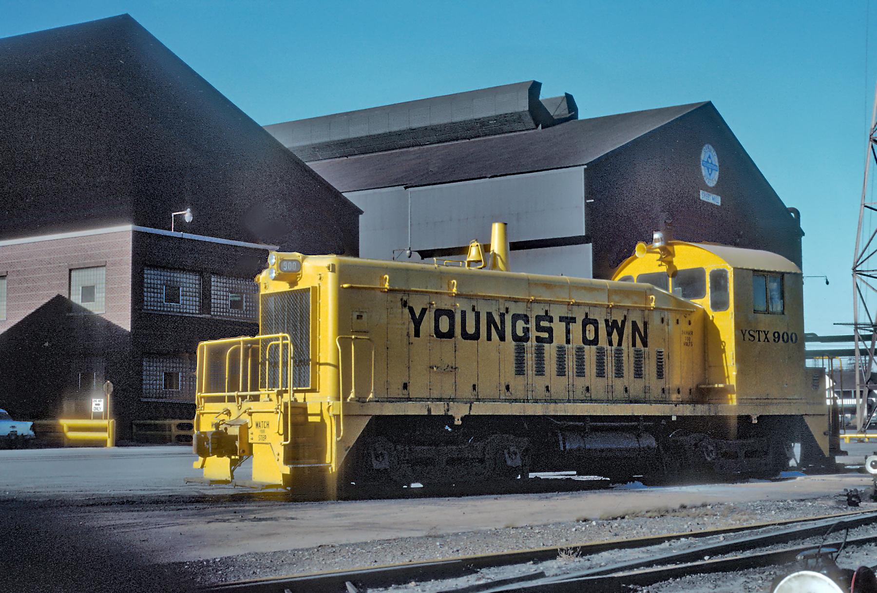 EMD "SW900" Locomotives: Specifications, Photos, Roster