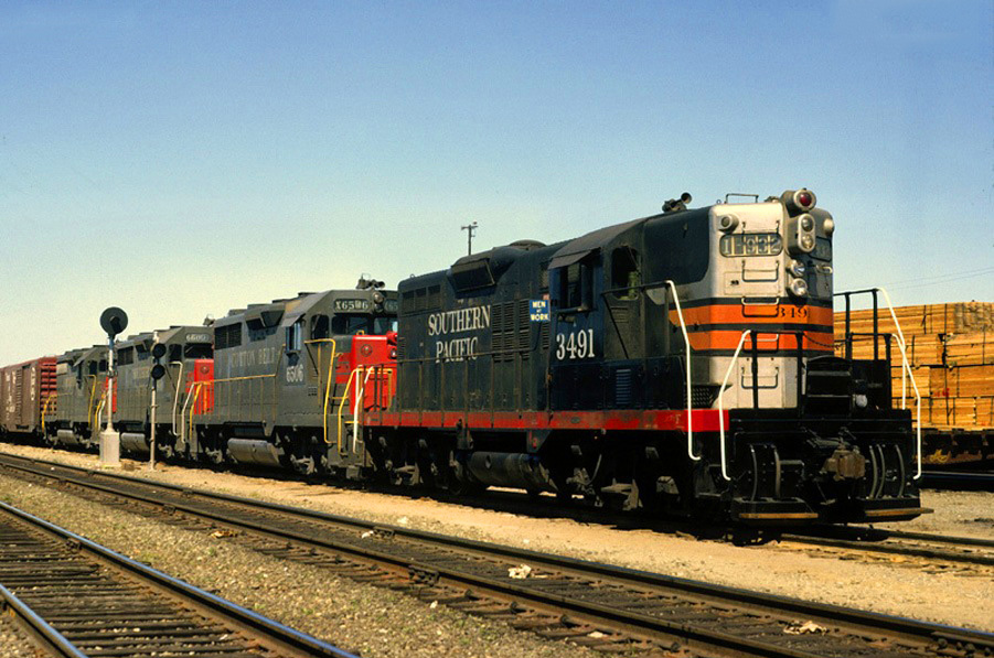 Southern Pacific Railroad: Map, History, Logo, Pictures