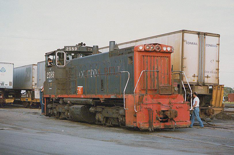 EMD "645" Engine: Specifications, History, Photos