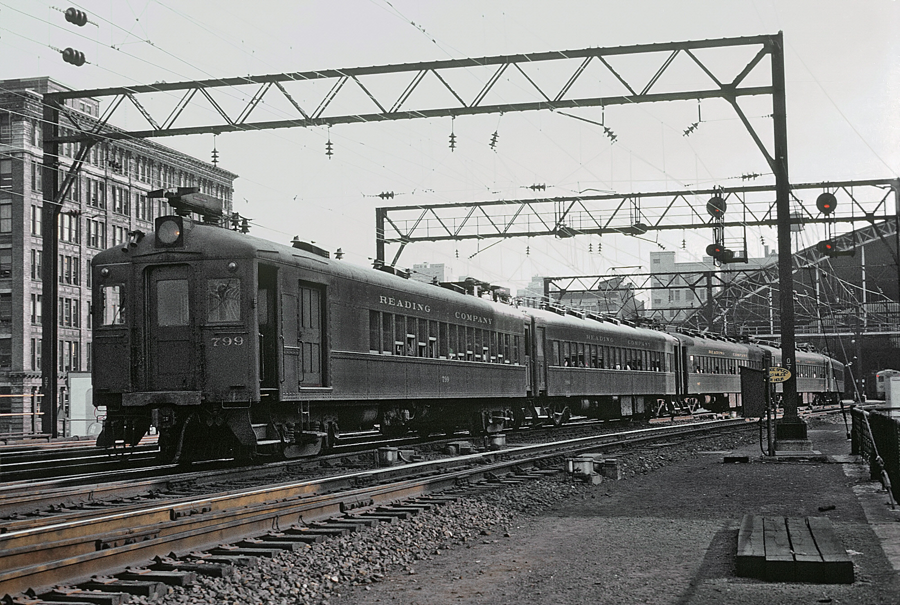 Reading Terminal Market (Philadelphia): History & Overview