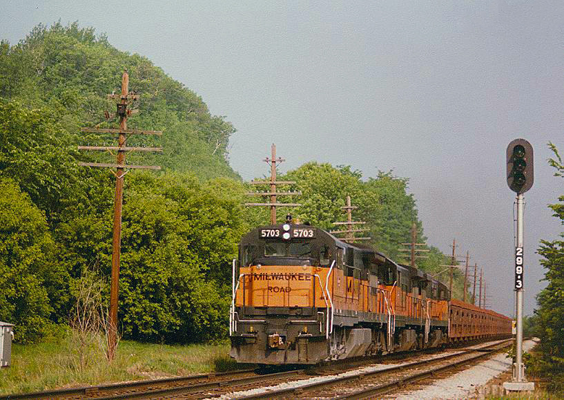 Iron Ore Cars (Trains): Weight, Dimensions, Photos