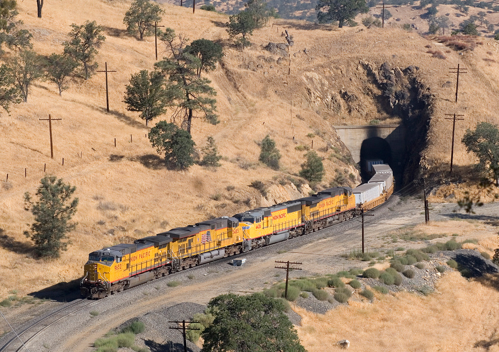 GE "C44-9W" Locomotives: Data, History, Photos & More