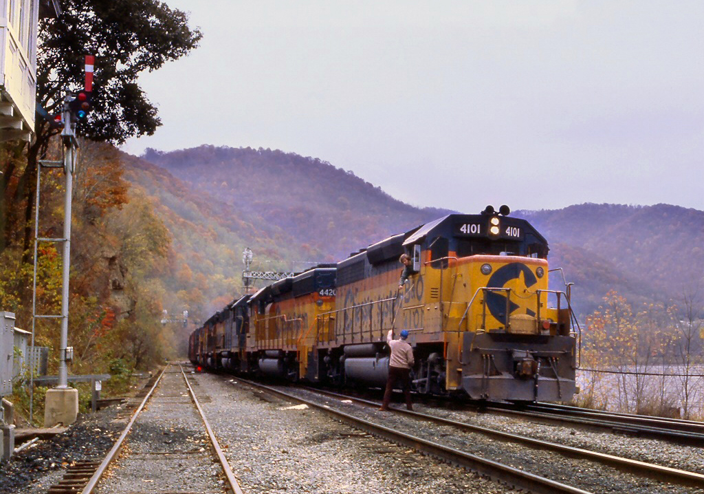 EMD "GP40/-2" Locomotives: Data, Photos, History & More