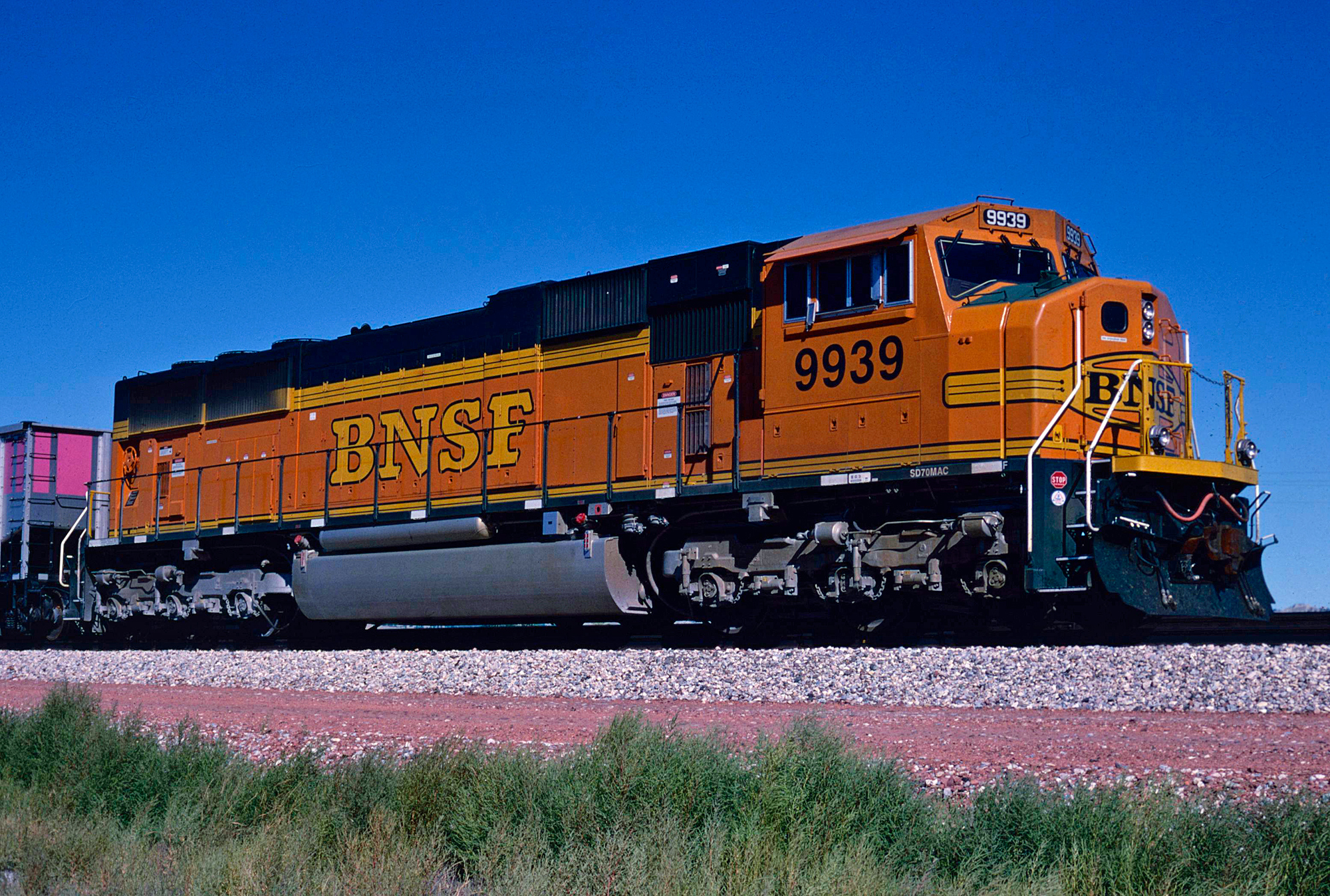 BNSF Railway: Map, Logo, Owner, History