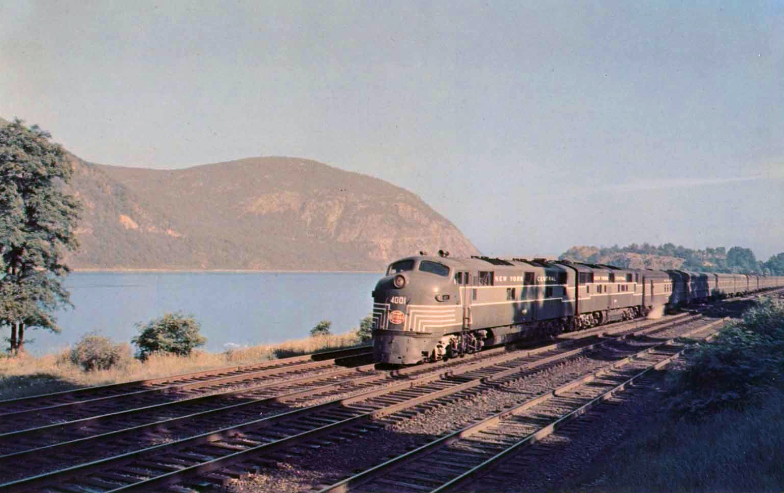 "Commodore Vanderbilt" (Train): Steam Locomotive, Consist