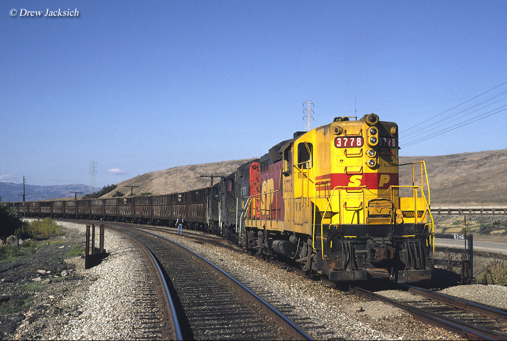 The EMD GP9 Series