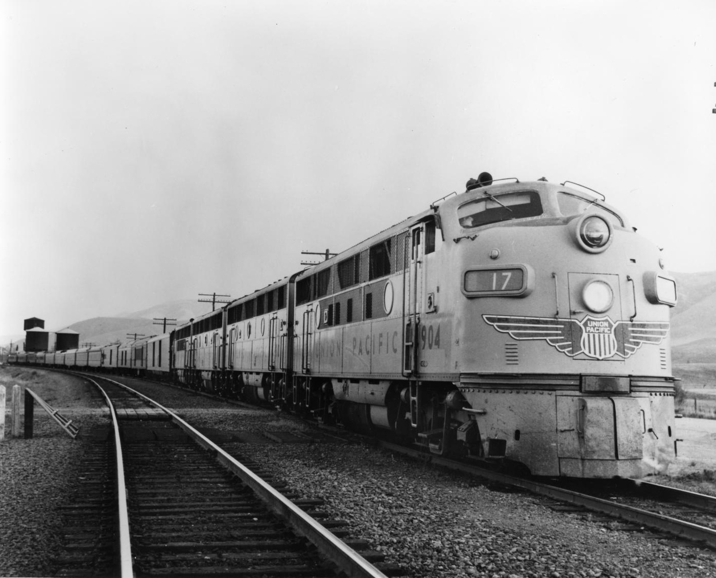 Union Pacific's "Portland Rose": Consist, Schedule, Route