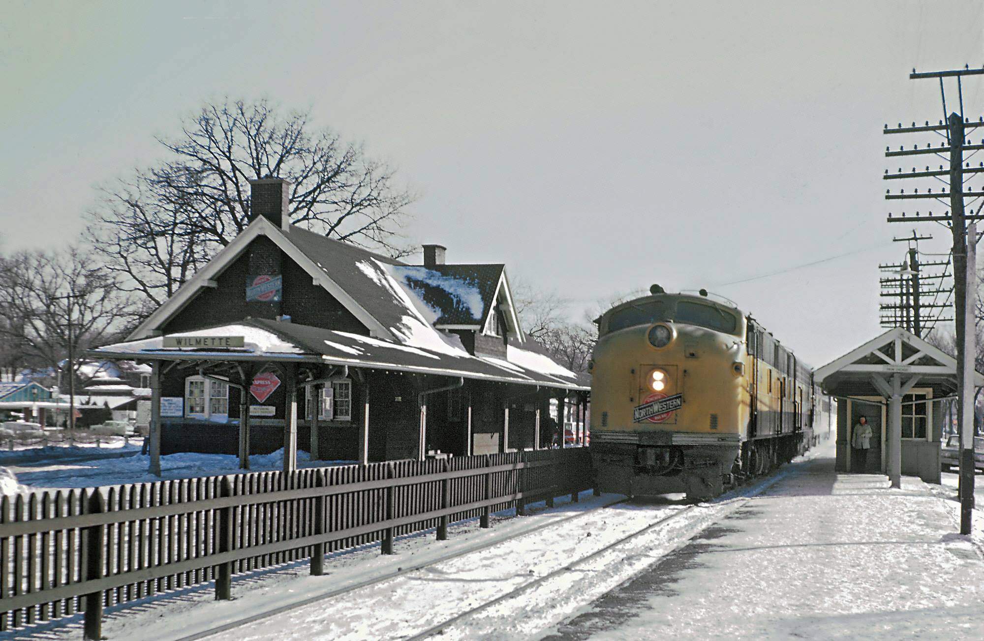 Chicago & North Western Railroad: Map, Logo, Photos, Roster