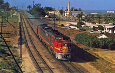 Santa Fe's "Warbonnet" Locomotives: History And Photos