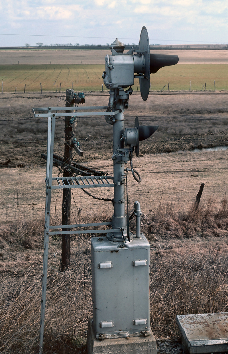 Wayside Railroad Signs: Still Important In The Modern Era