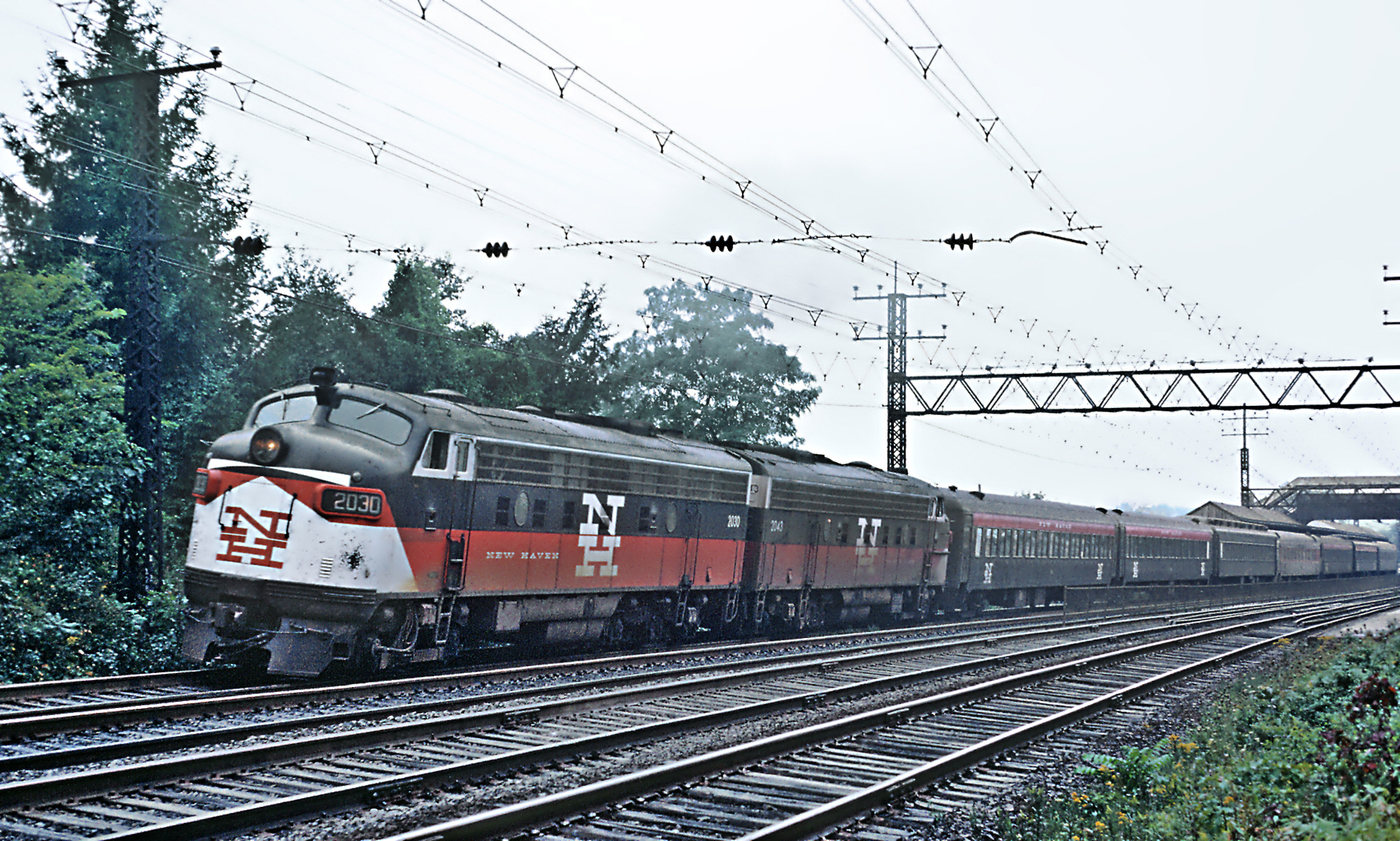 EMD "FL9" Locomotives: Specifications, Photos, Roster