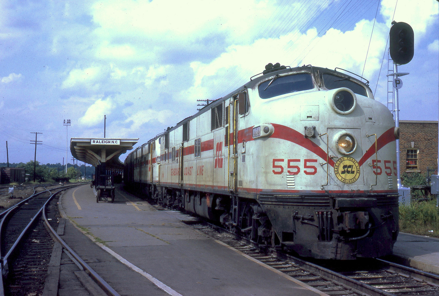 Seaboard Coast Line Railroad: Map, Roster, Trains, Timetable
