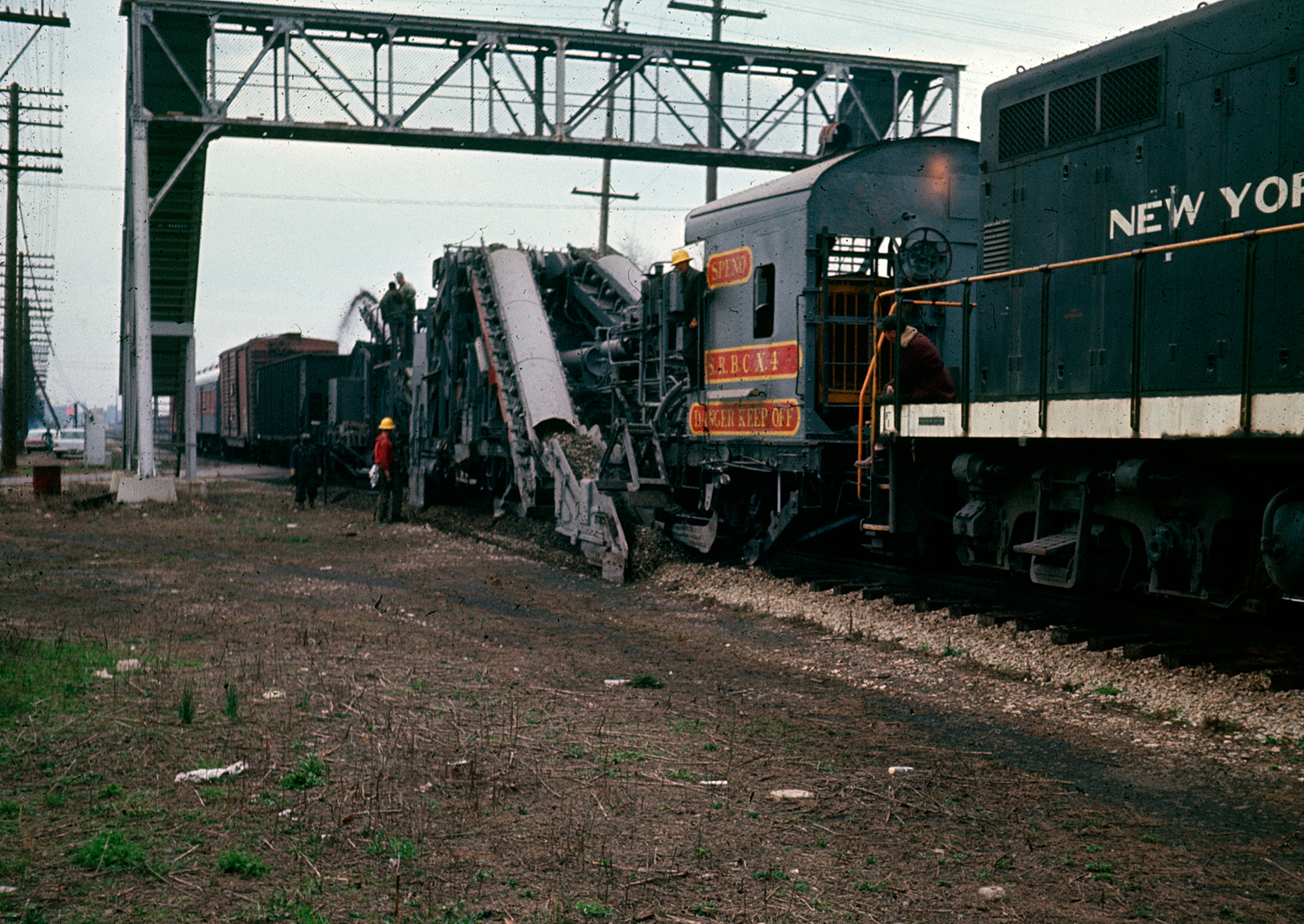 Shoulder Cleaners (Railroad): Keeping Water Away From The Rails