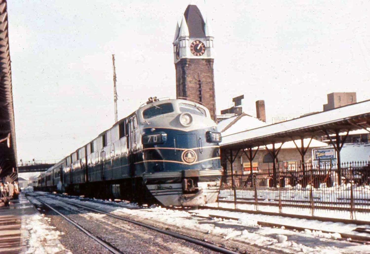 Passenger Trains (USA): A Complete, State-By-State Guide