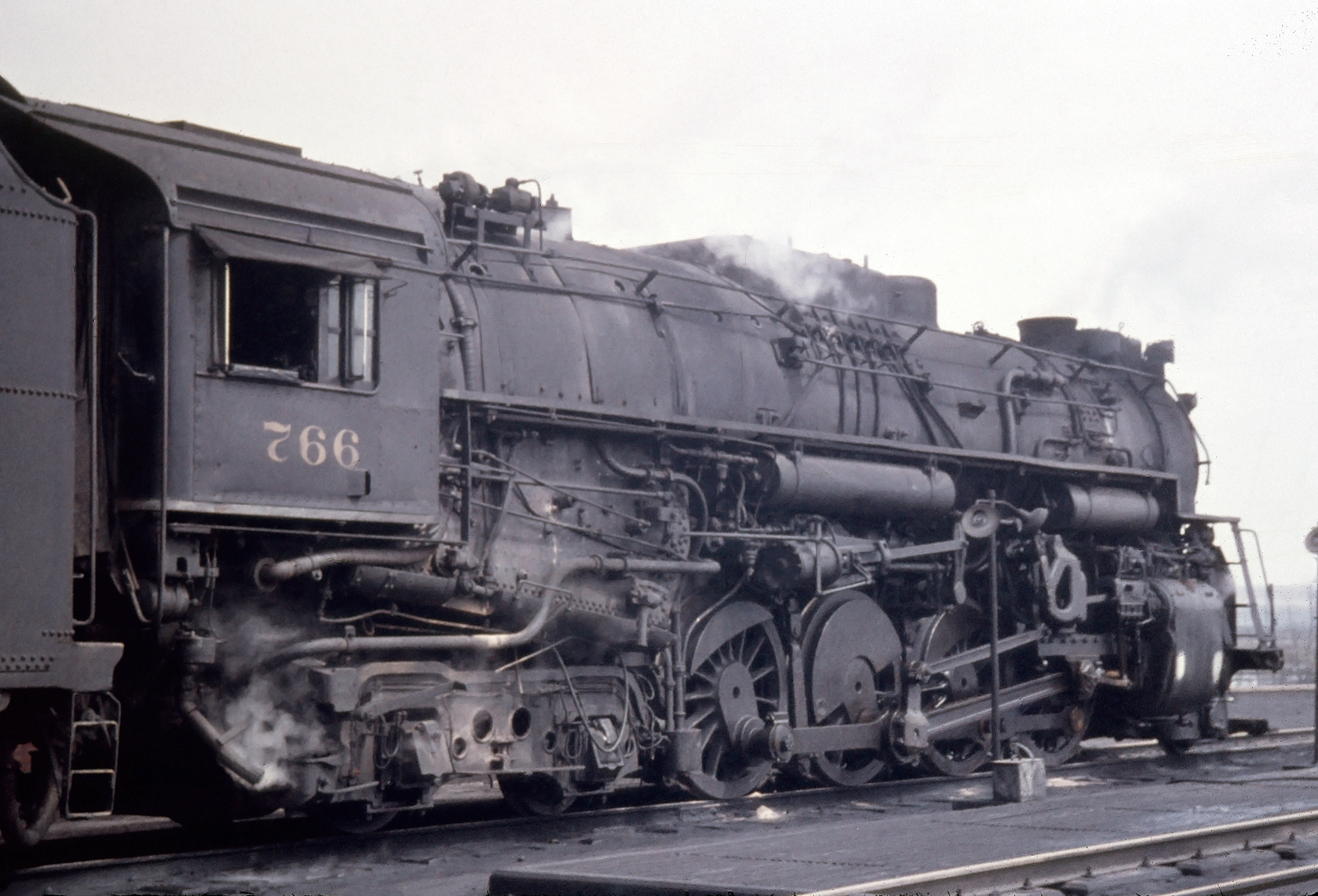 2-8-4 "Berkshire" Steam Locomotives: Drivers, Information