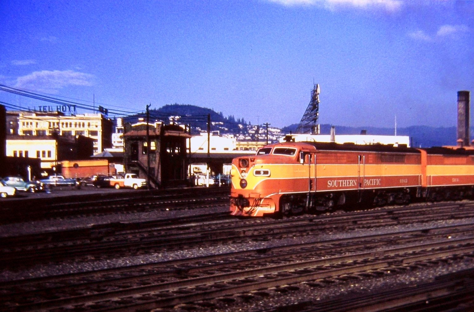 Southern Pacific Railroad: Map, History, Logo, Pictures