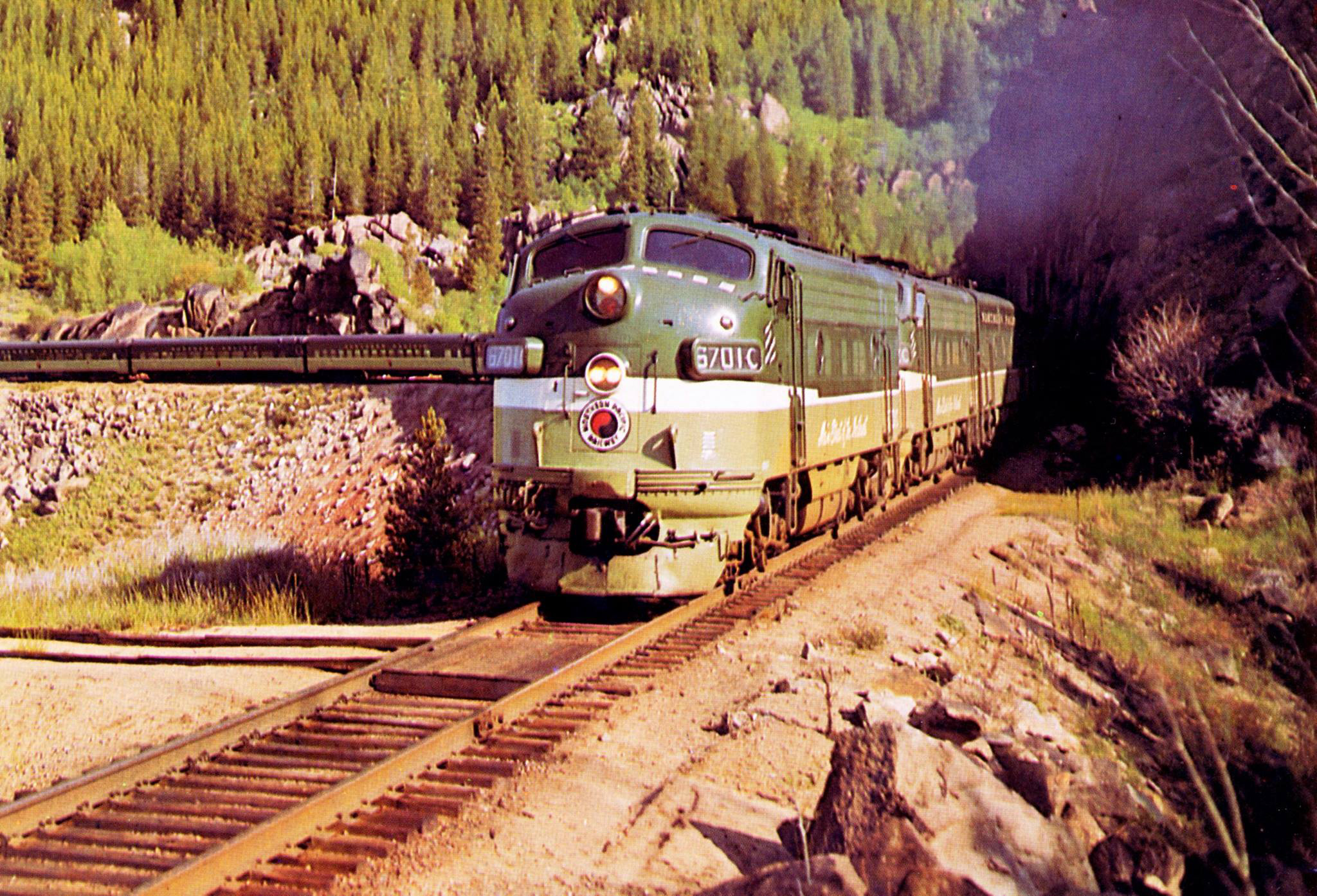Northern Pacific Railway: Pictures, History, Significance, Map