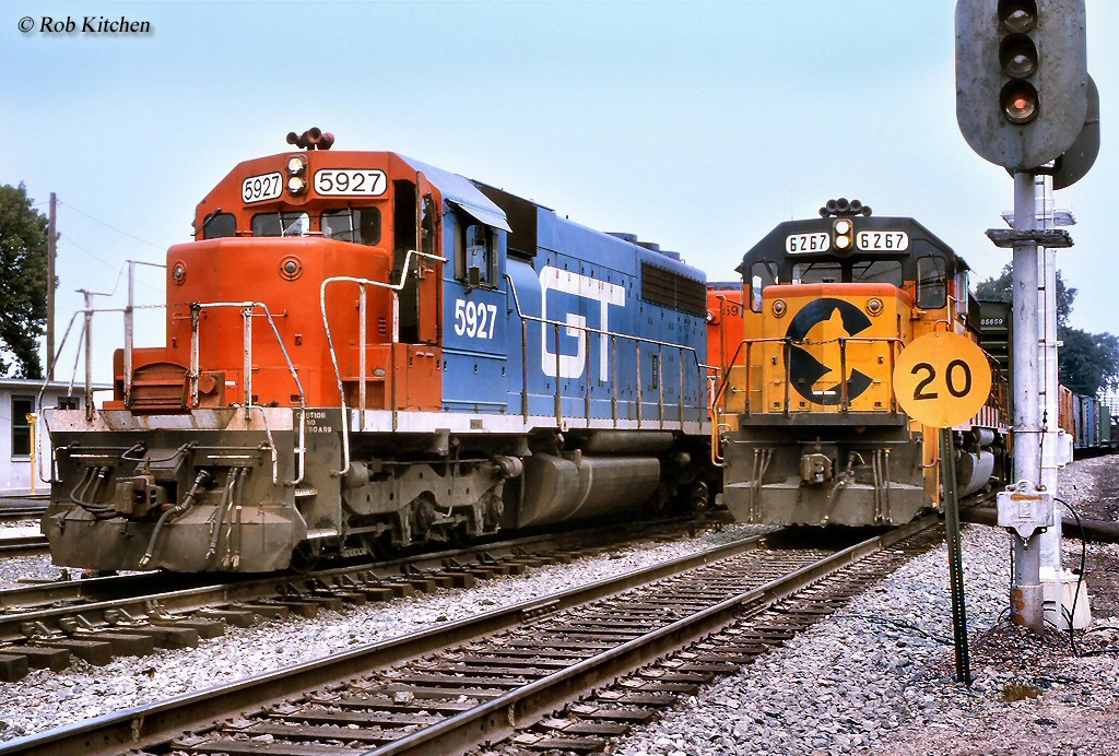 EMD SD40-2